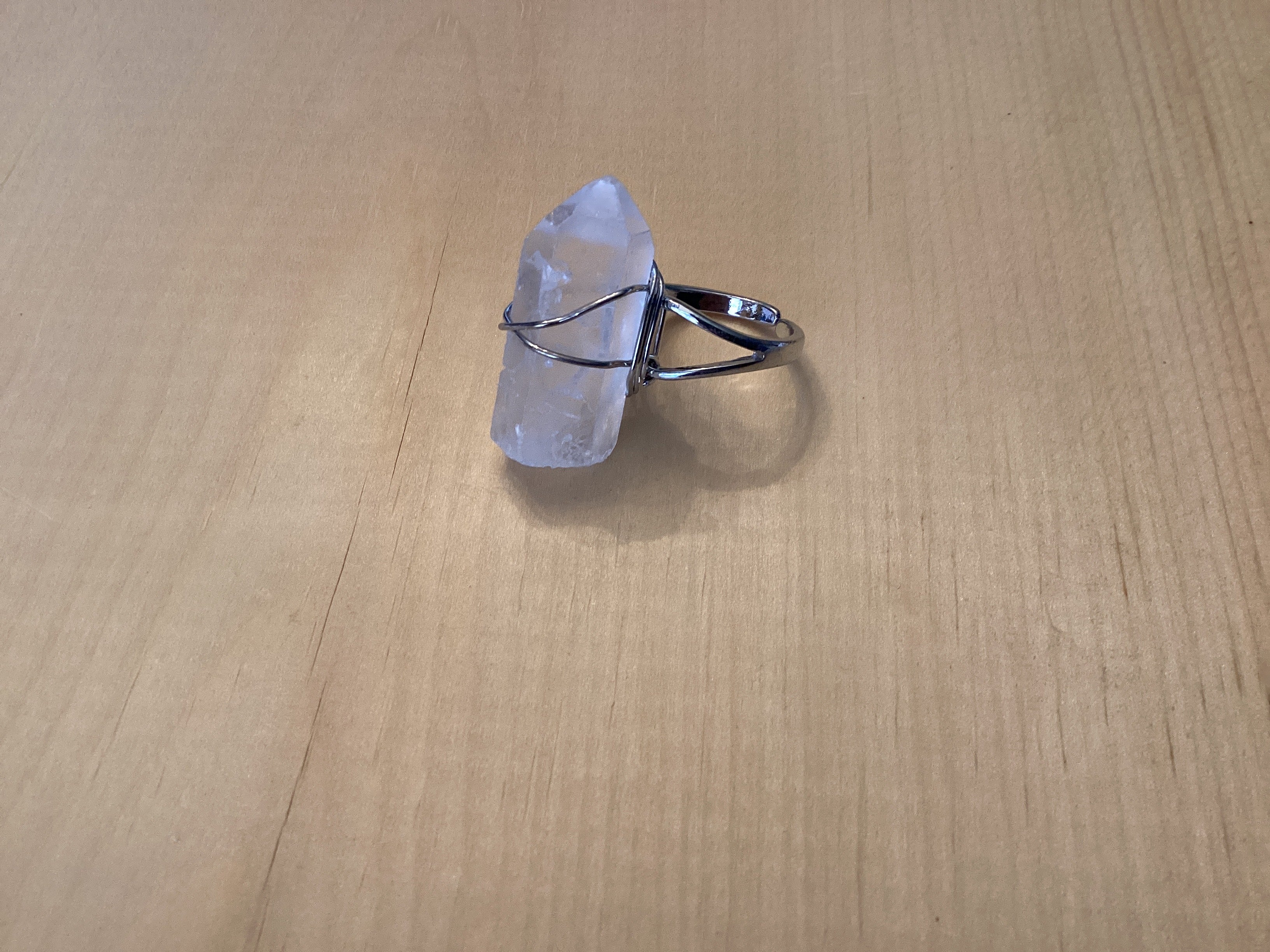 White Crystal Ring – The Teal Tail